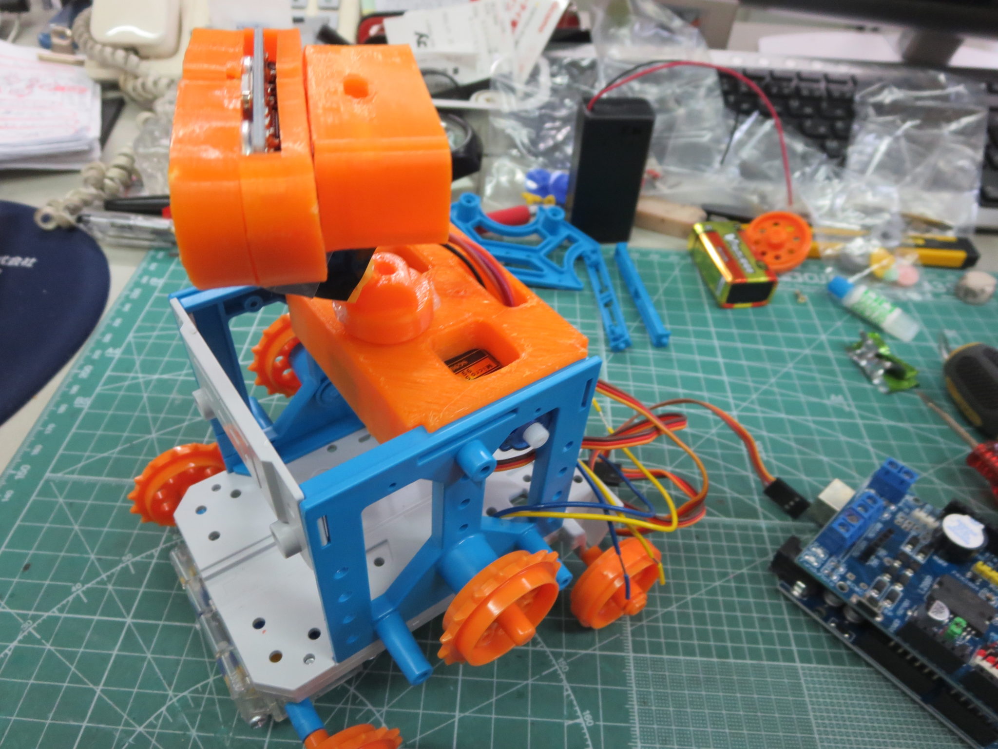 Wall E-Robot Arduino 20191231 | AKIOSTEM.com